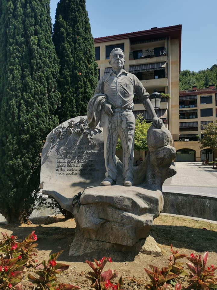 Lazkao y su casco histórico. - Donosti City